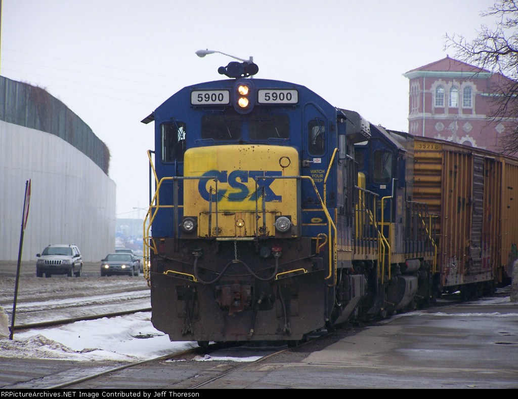 CSXT 5900